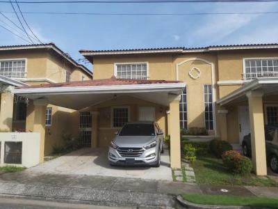 Dorado Lakes | Condado Del Rey, Amelia Denis De Icaza | InmoPanama