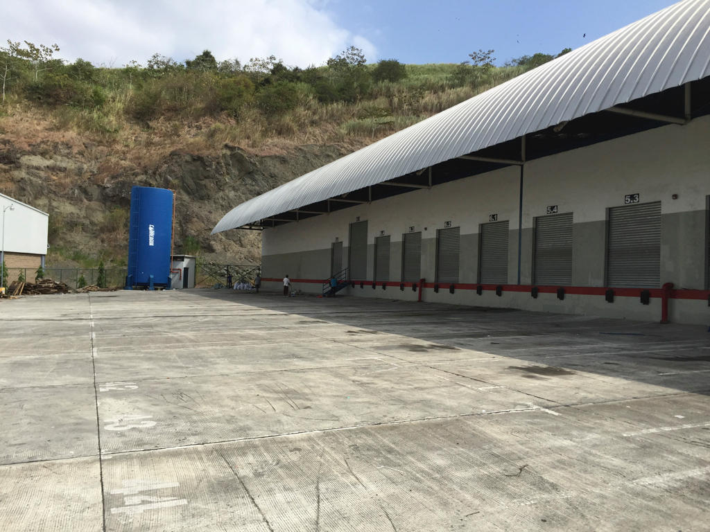 Galeras modulares con áreas privadas y comunes mc 15-1256 - P71479 ...